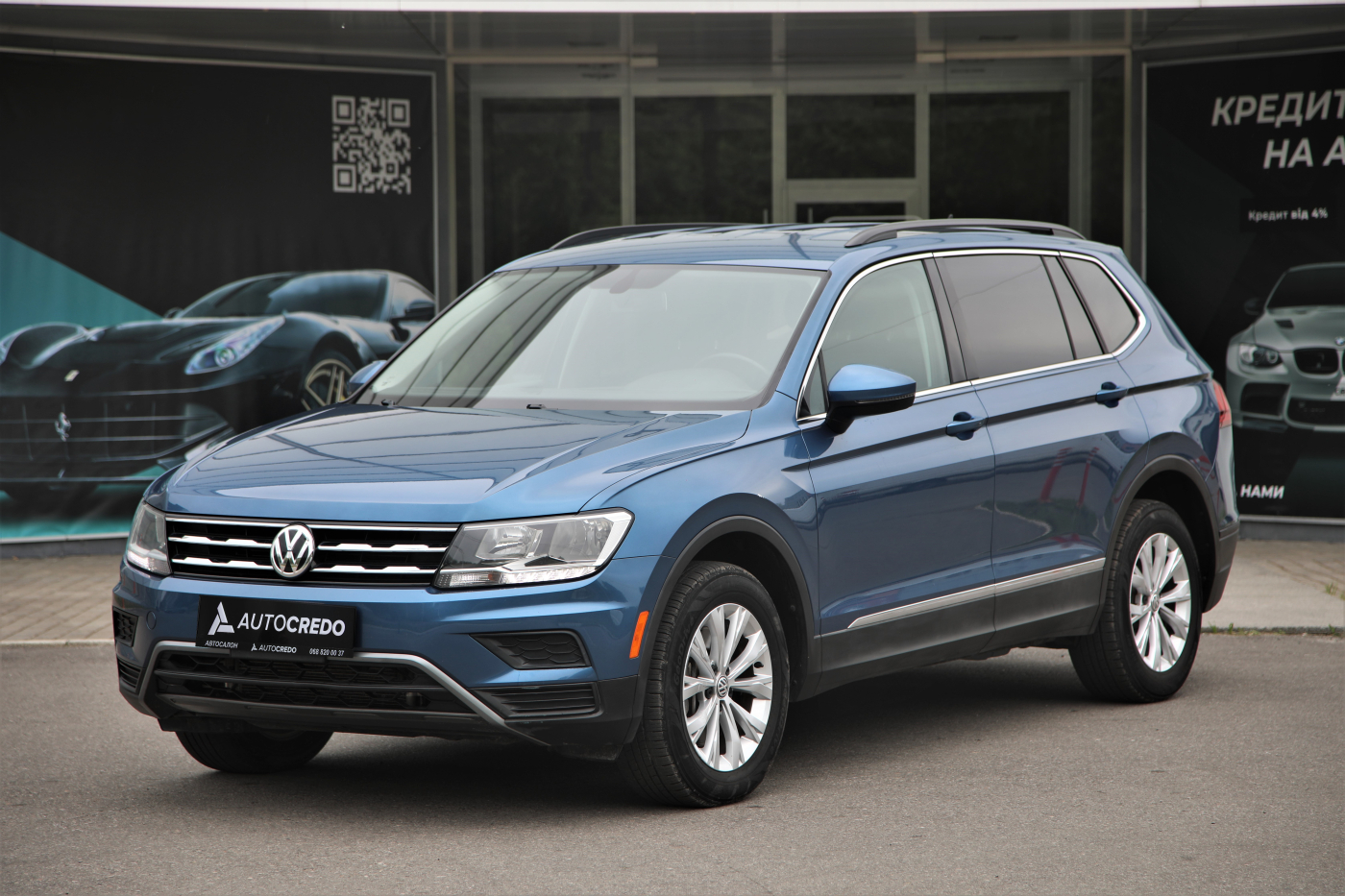 Buy a car Volkswagen Tiguan 2018 year - AutoCredo