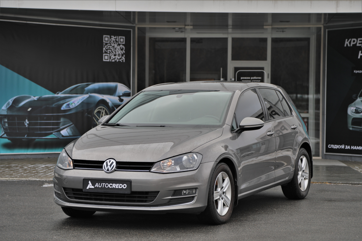 Buy a car Volkswagen Golf 2013 year - AutoCredo
