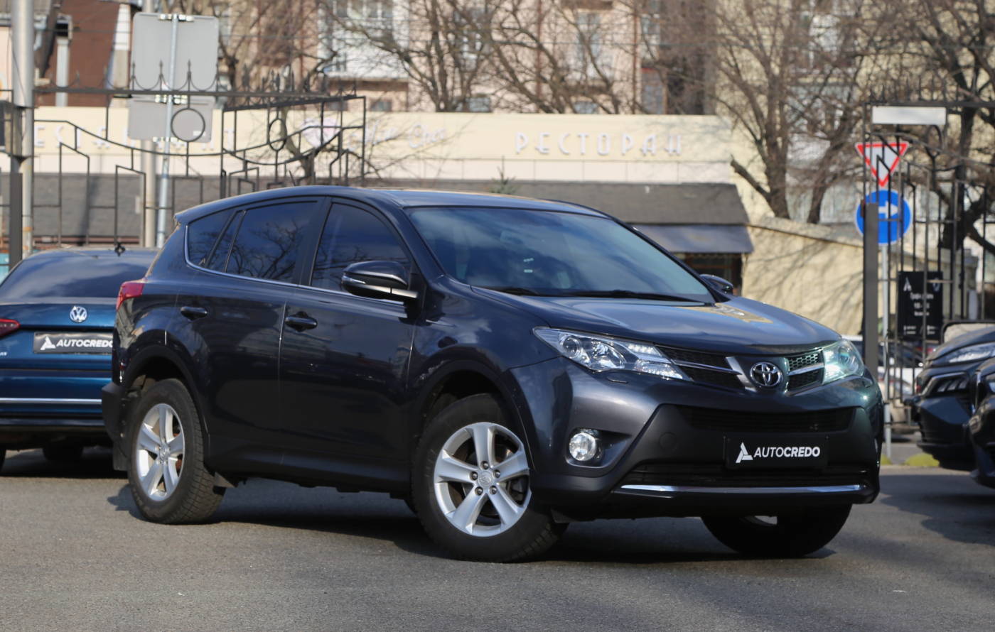 Buy a car Toyota Rav 4 2014 year - AutoCredo